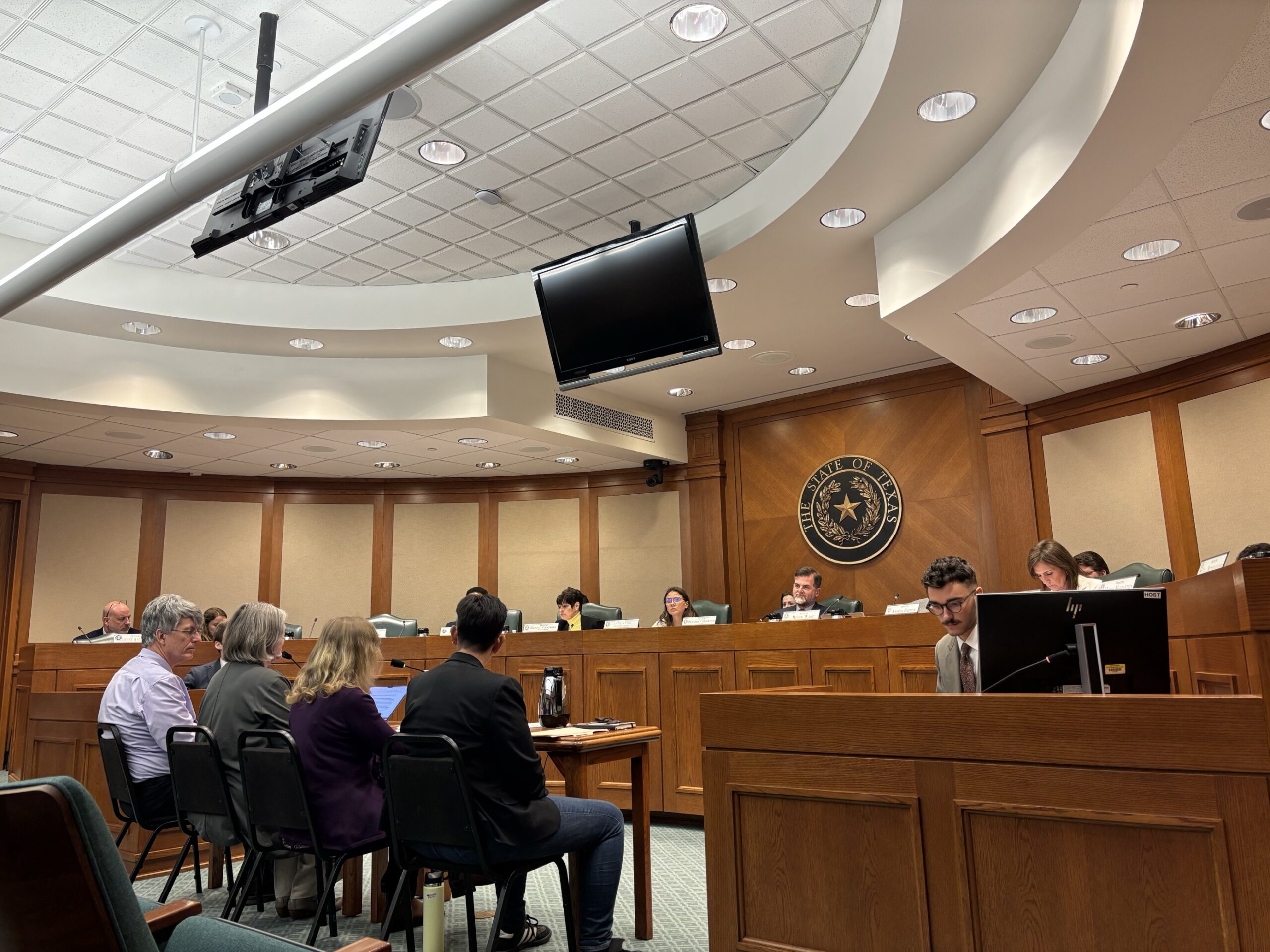 Texas AFT :Senate Committee Hears SB 37, a State Takeover of Public ...